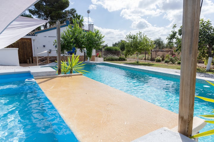 Los Laureles – Casa Luna - Pilas