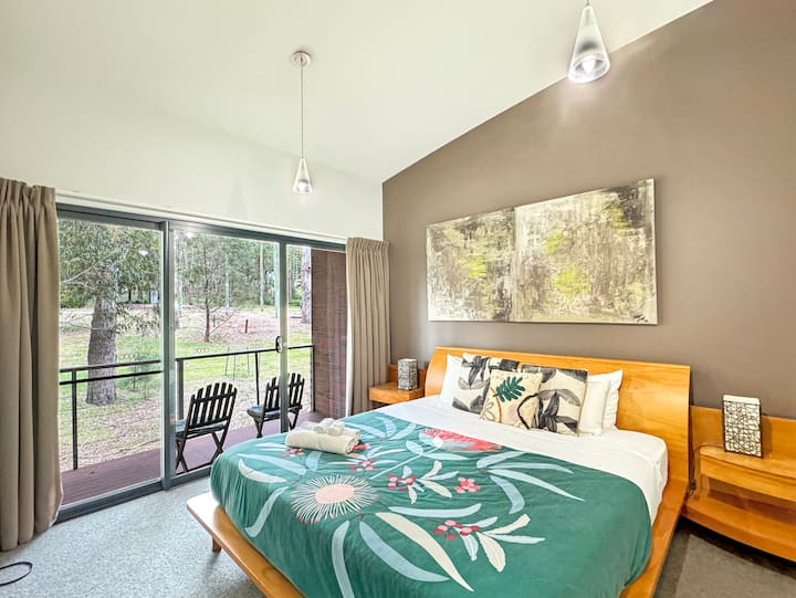 Sawtell Townhouse By "Halls Gap Accommodation" - Halls Gap