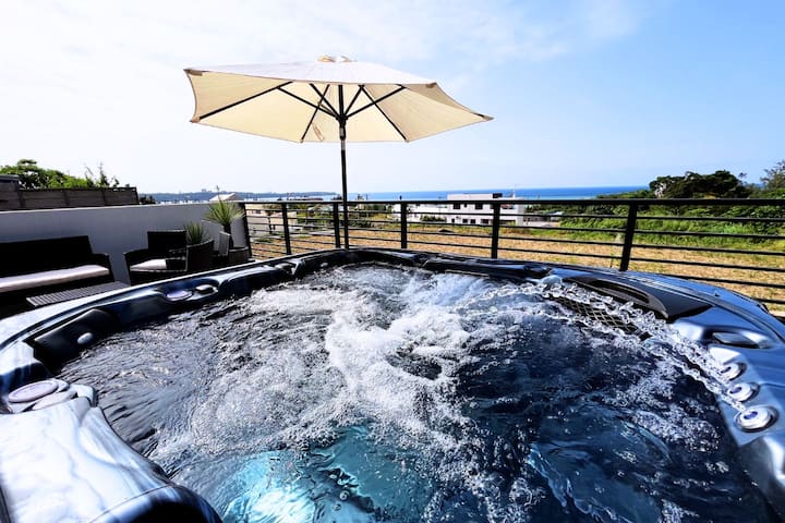 Summer Sale！大型露天ジャグジー！ラウンジ付・完全プライベート・専用バーカウンター - Okinawa
