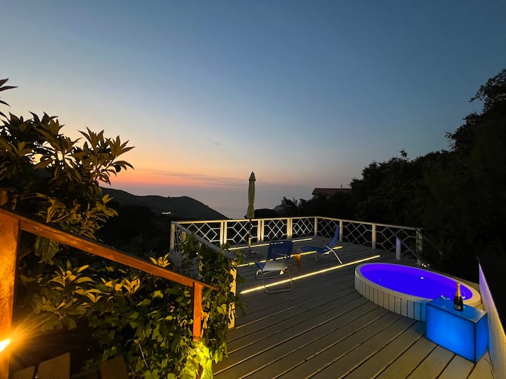 Miramare Cottage Con Vista Mare, Piscina E Jacuzzi - Sicily
