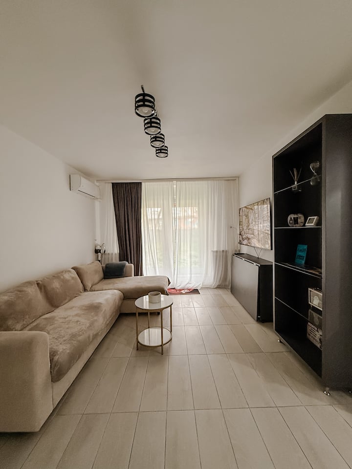 Hideout Cozy 2 Rooms Ap Ab Homes | Parcare-factura - Iași