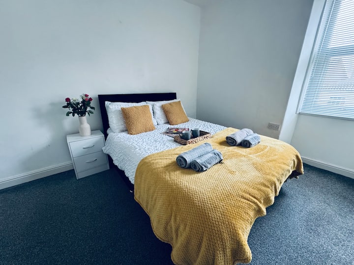 Holly House - 2 Bedrooms - Sleeps 3 - Saint Bees