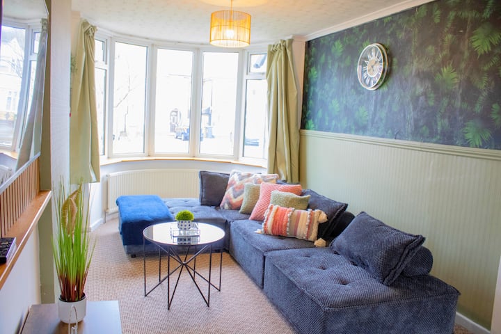 Charming House W/ 3br Near Nec Jlr In Birmingham - Solihull