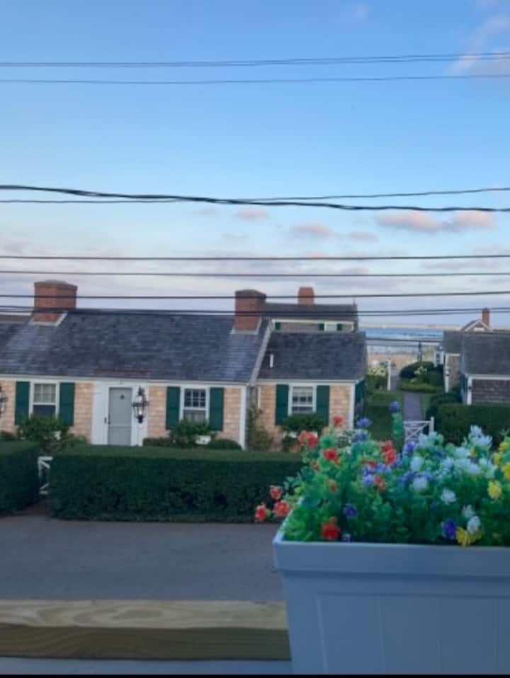 Quiet Oasis By The Bay - Provincetown, MA