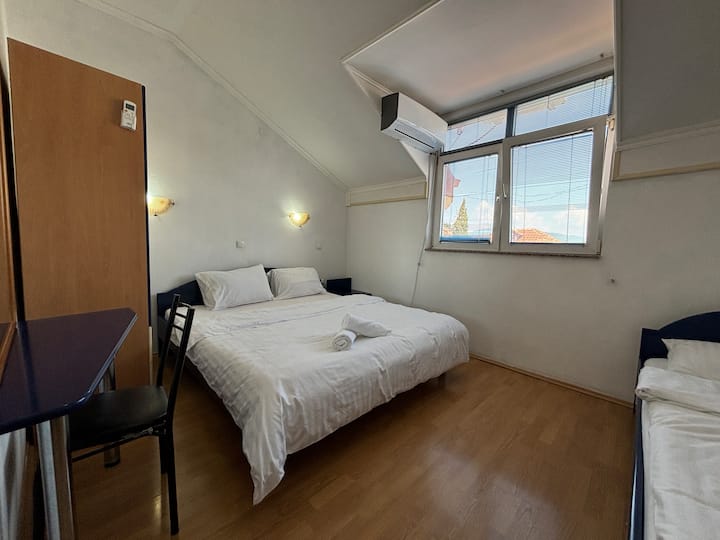Central Room With Private Bathroom Villa Kiwi #2 - Ohrid