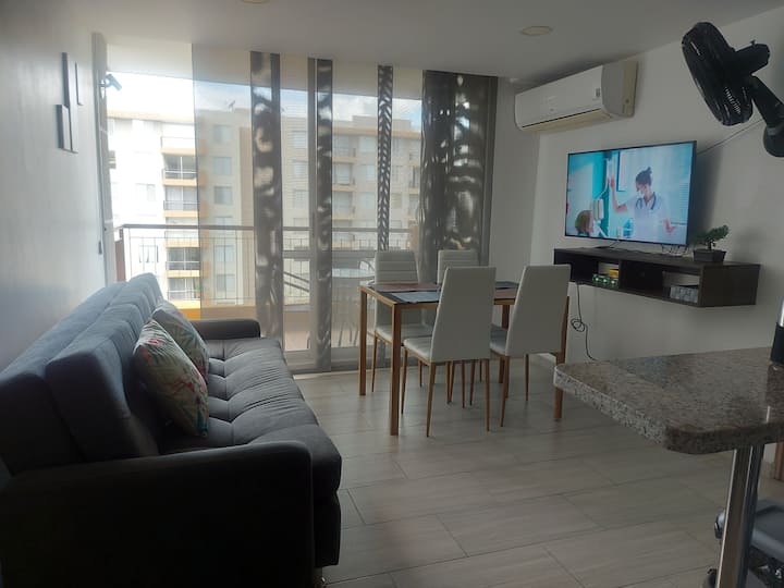 Confortable Apartamento - Ricaurte