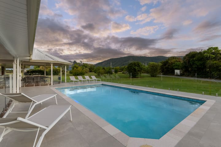 The Hampton Lodge - Port Douglas
