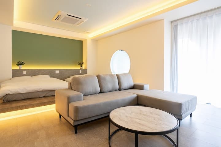 隠れ家ホテルの広々スイートルーム（ツイン） - Hiroshima