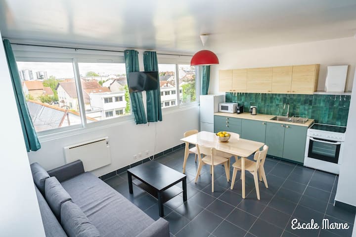 Free Parking-luggage Storage-metro 8 Eiffel Tower - Maisons-Alfort