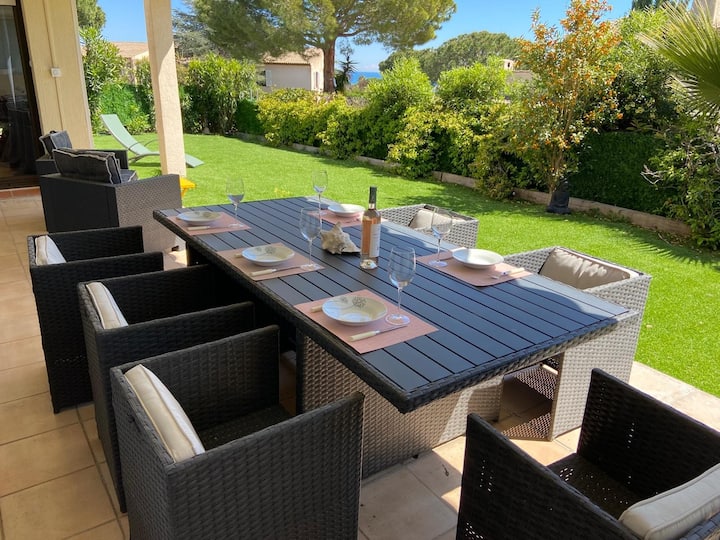 Family Apartment, Ac, Garden, Pool And Tennis - Villeneuve-Loubet