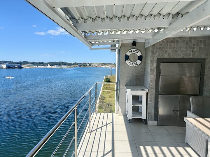 Coastal Life @ Kingston Place Marina Martinique - Jeffreys Bay