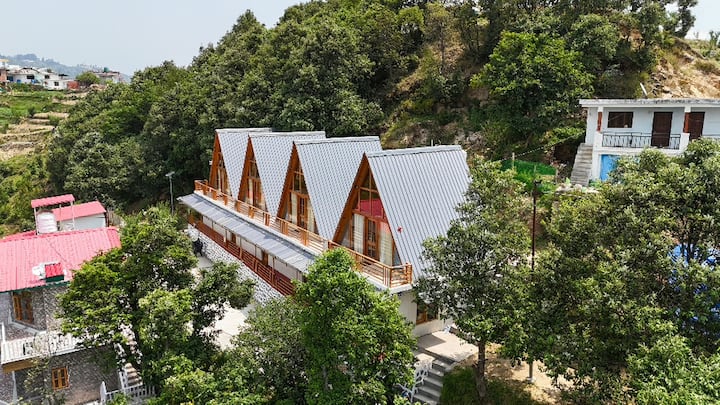 The Woodshed | Wooden A-frame Cottage (104) - Mukteshwar