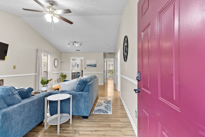 University Housing - Fayetteville, NC