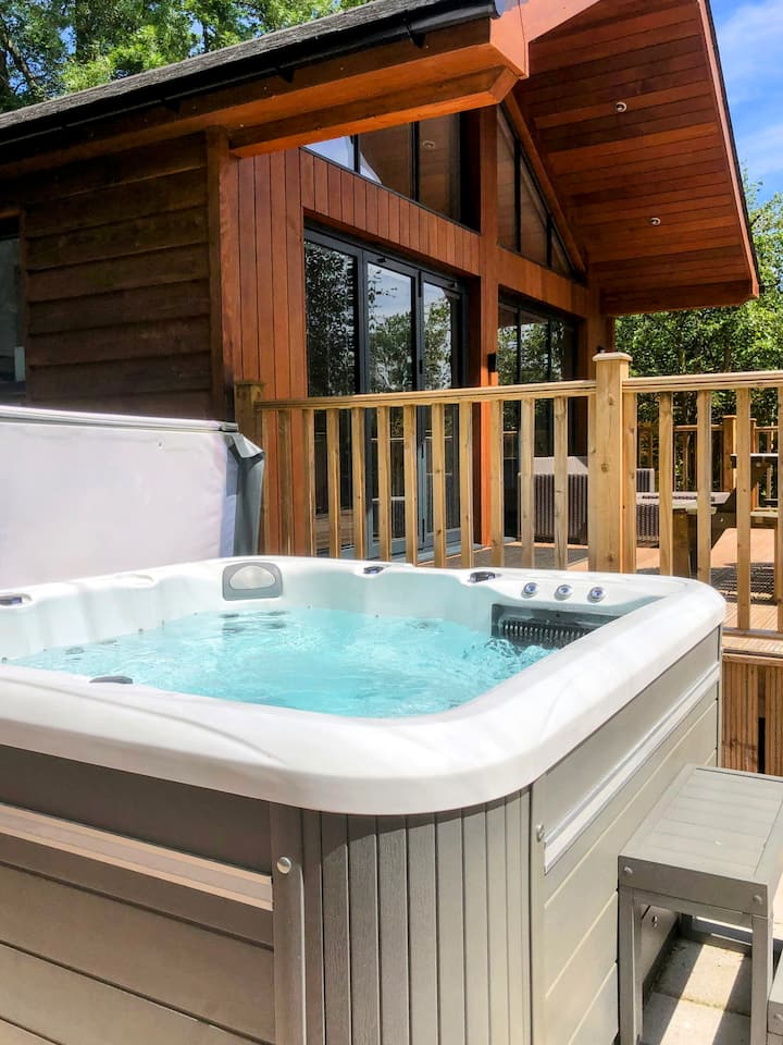 The Owls' Hoot - Forest of Dean