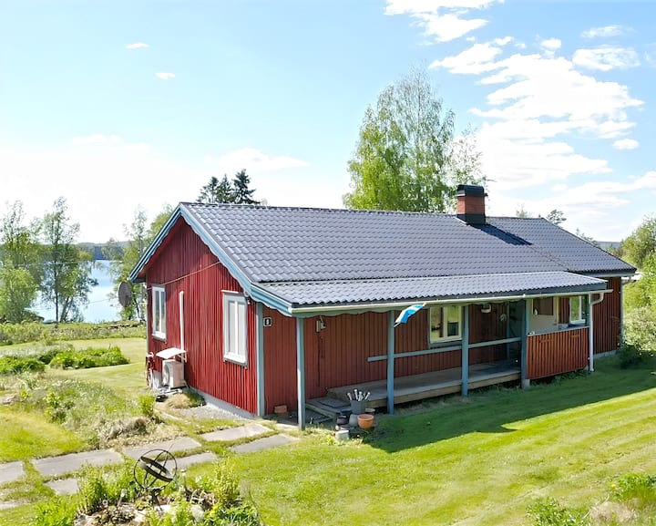 Villa Avec Vue Sur Le Lac En Pleine Nature - Filipstad