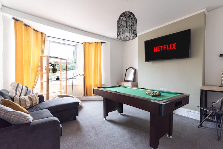 Sophia’s Retreat - 2 Floor 4 Bed Apartment Newport - Usk
