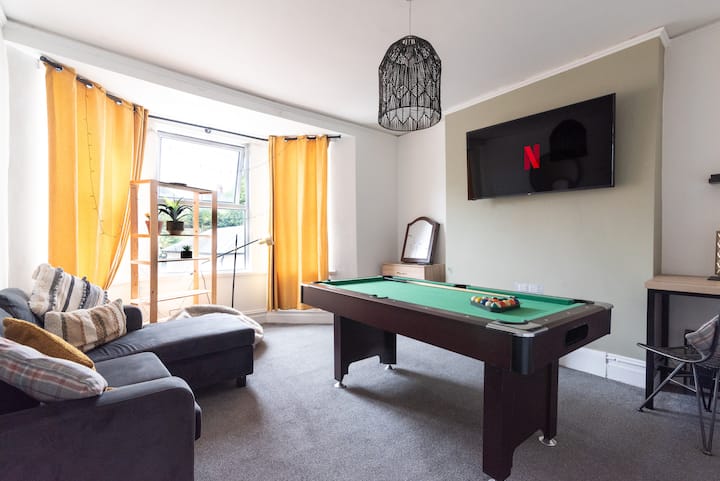 Sophia’s Retreat - 2 Floor 4 Bed Apartment Newport - Newport