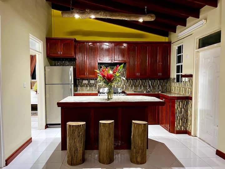 Villa Le Den - 2 Bedroom Tropical Rainforest Villa - Dominica