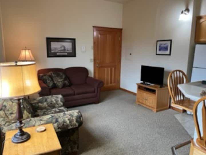 Apt 216
The Venue Suites Monthly Rental - Roseburg, OR