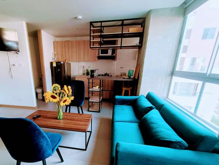 Loft De Lujo Cerca Al Tranvía. - Medellín