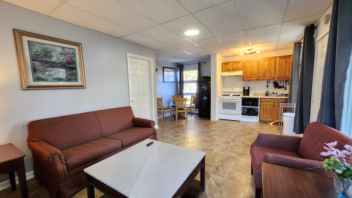Two-bedroom Suite In The Village - Lake George, NY