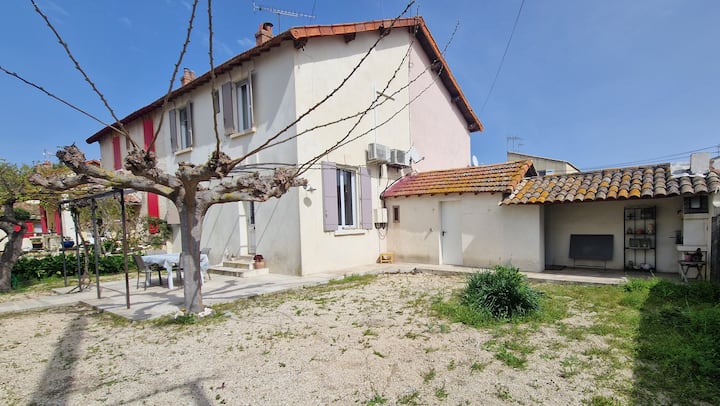 Charmante Maison De Vacances - Salin de Giraud