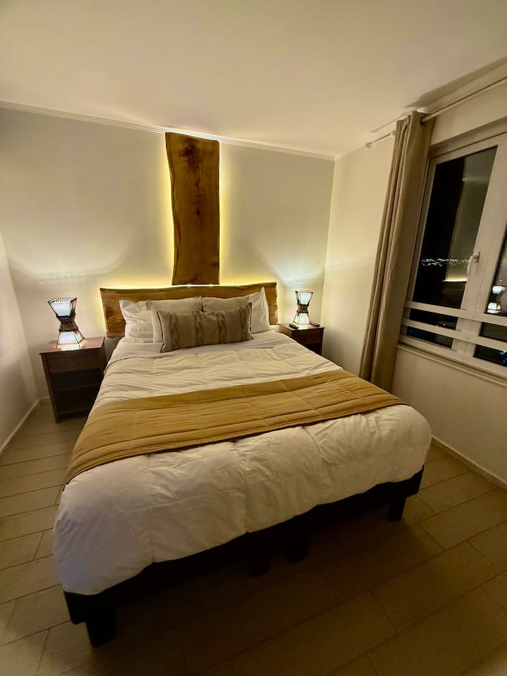 Suite Ejecutiva Central Estacionamiento+wifi Fast - Calama