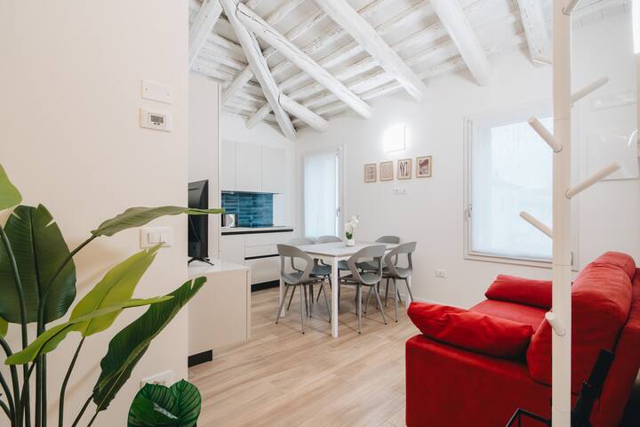 [Ca' Mestrina Three Bedroom Loft] - Venice - Mestre