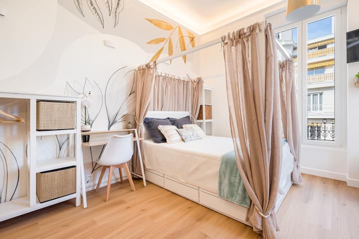 Studio Romantique Prestige Baldaquin Hyper-centre - Nizza
