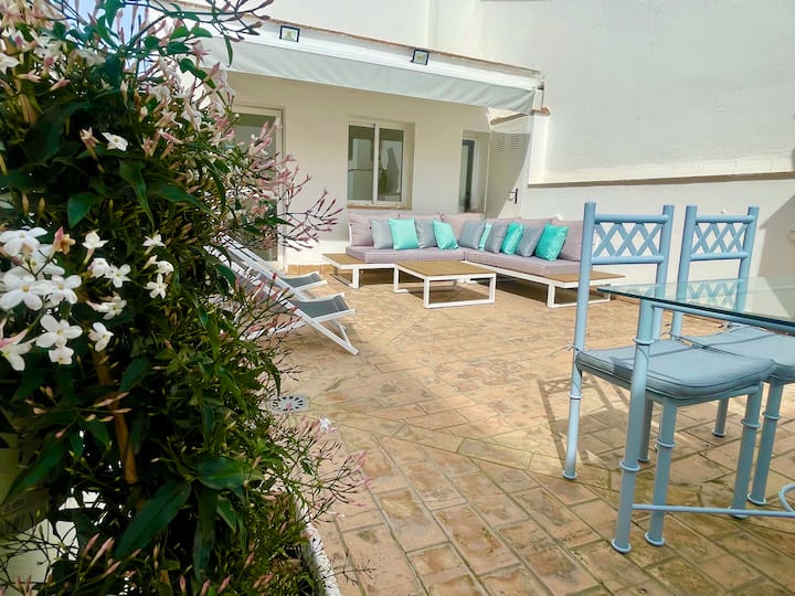 Eva Recommends Giralda - Camas