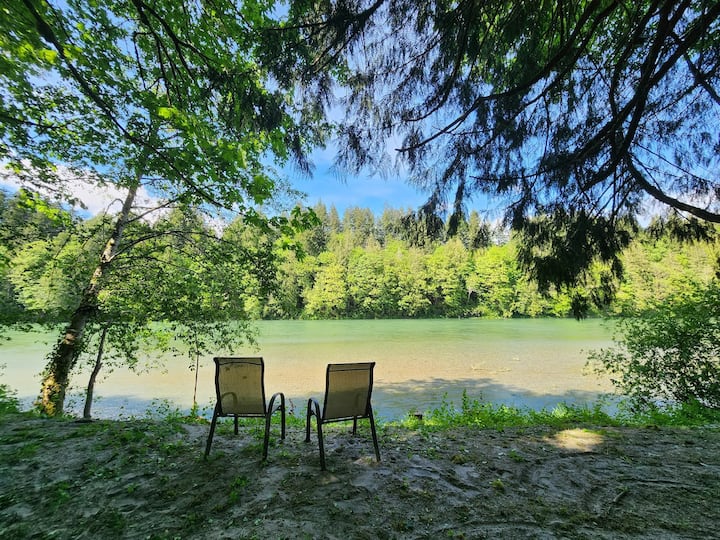 Skagit River Hideout - Rasar State Park, Concrete