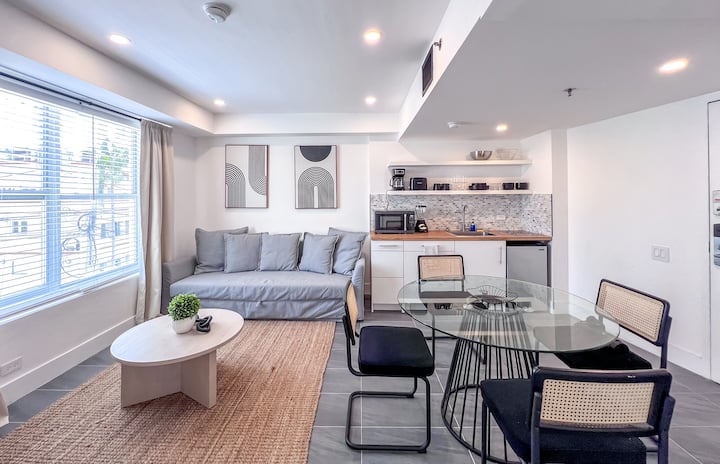 Prime Apartment In South Beach By Shaomi! - Miami Beach, FL