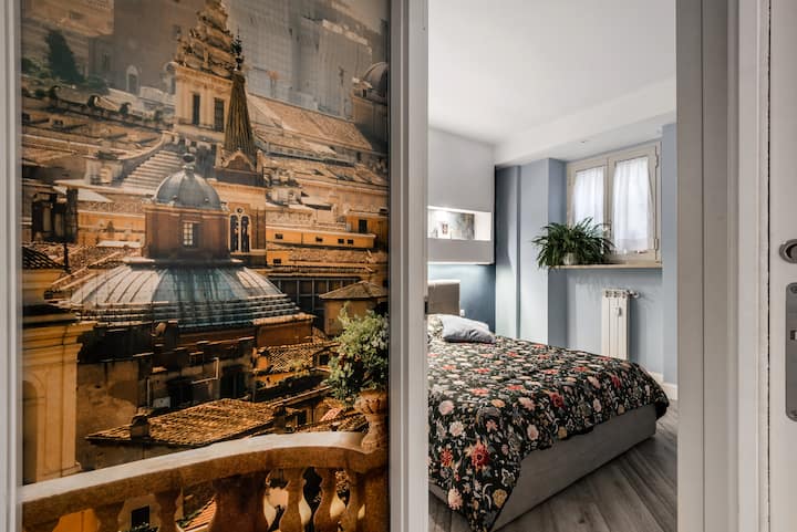 A Piedi Al Colosseo, San Giovanni Metro Re Di Roma - Rom