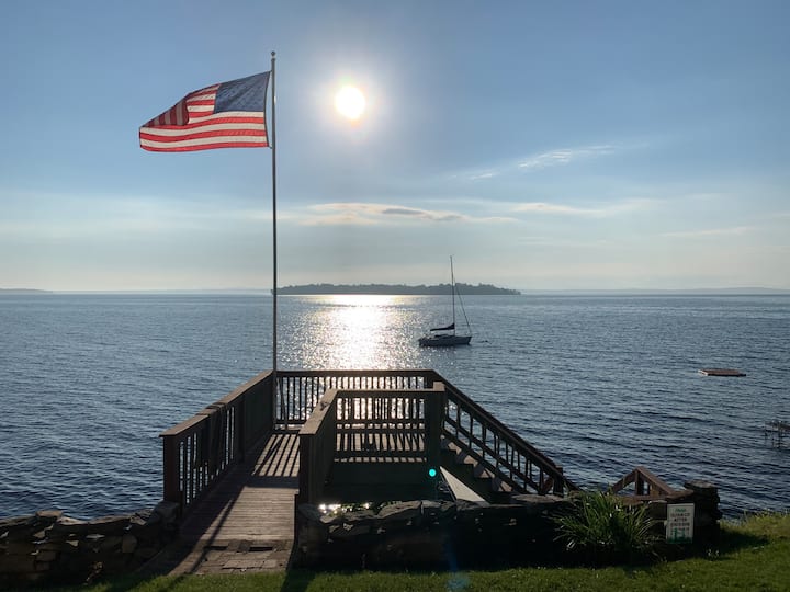 Lake Champlain Getaway - Plattsburgh, NY