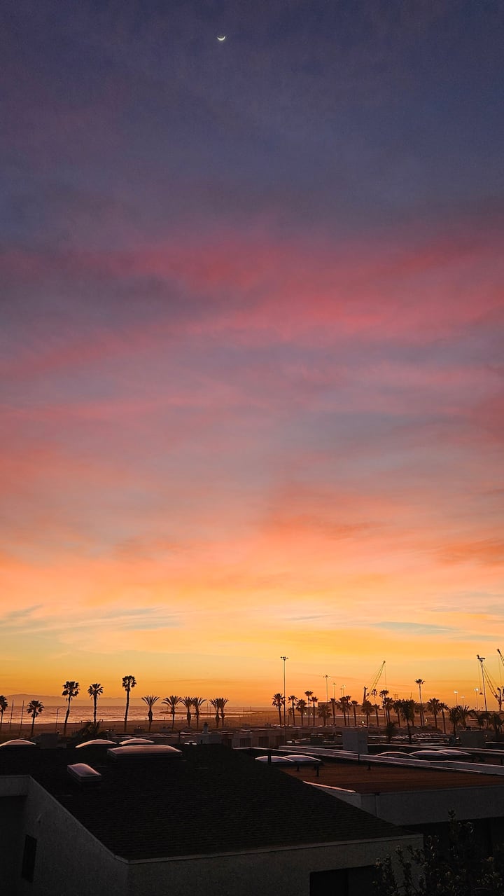 California's Best Kept Secret ! - Oxnard, CA