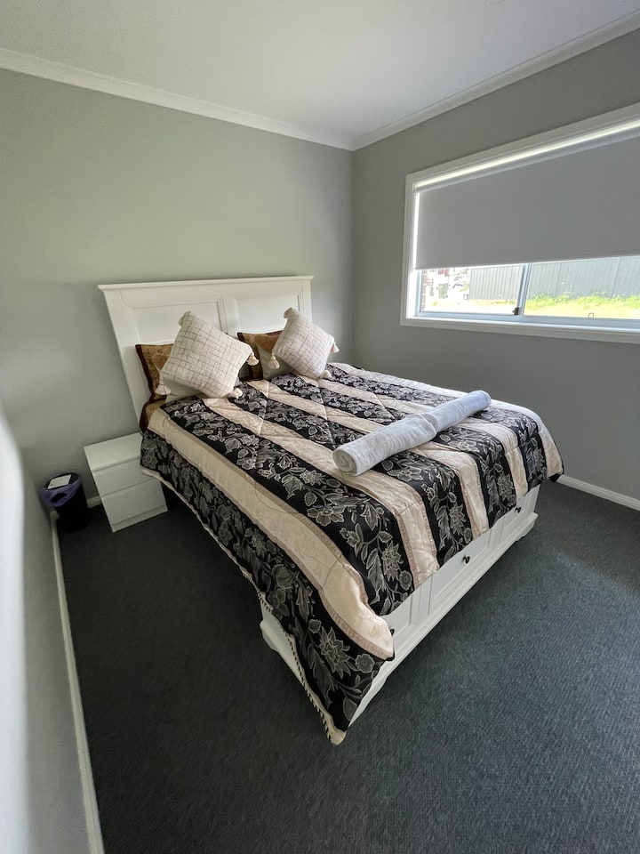 Room 2 In Lochinvar, Maitland - Lochinvar