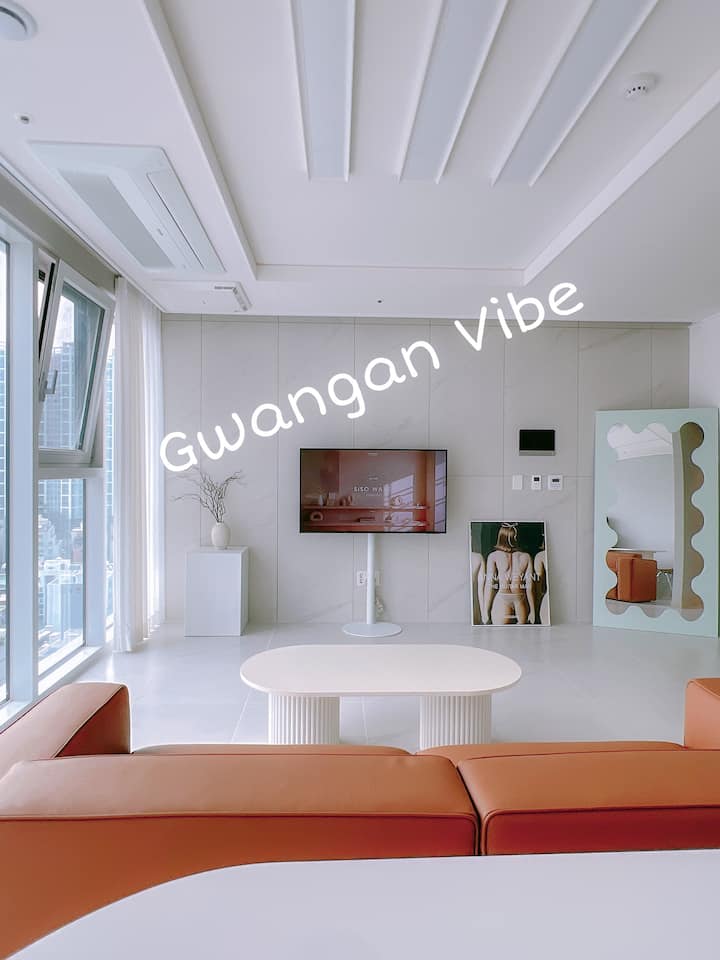 광안 바이브.09 #광안리해변 10초전 #침대2 # 포토스팟 #감성 시티뷰 - Busan