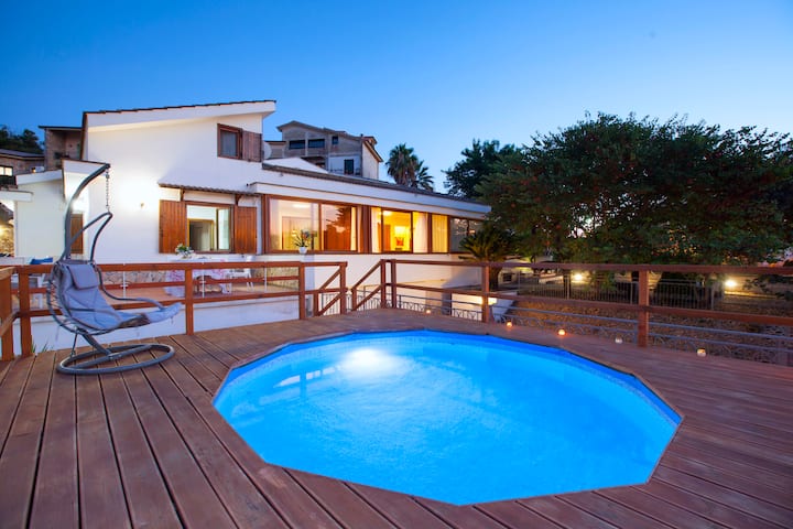 Appartamento In Villa Con Terrazzo E Vista Golfo - Sorrento