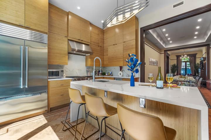 Large 5br 3.5ba, Chef's Kitchen, Backyard - Nueva York