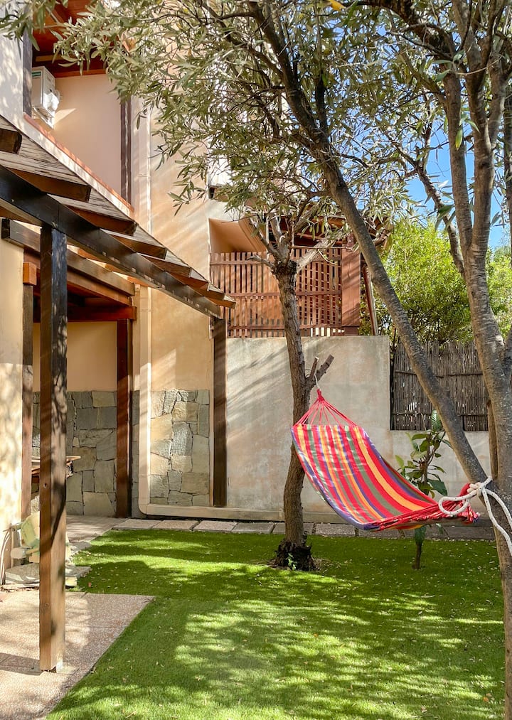 Aurora House - Villa With Private Garden - Villasimius