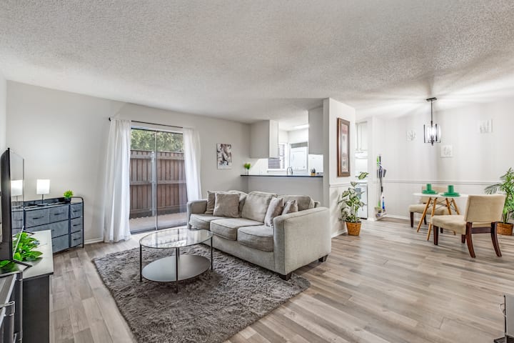 Comfy 2br In Walkable Area - G6 - Dallas, TX