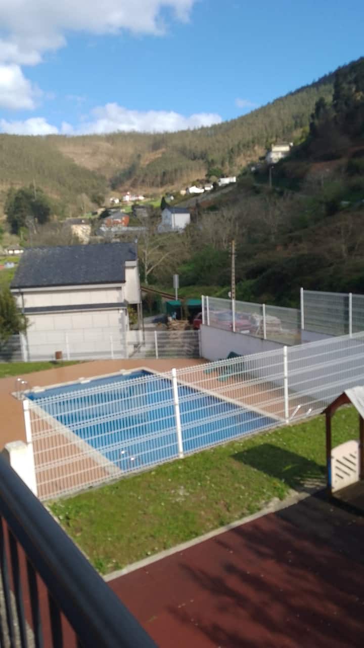 Piso Bonito Con Piscina Y Garage - Viveiro
