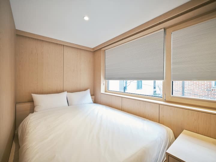 [Deluxe Family] 1f, 2 Queen Beds, Courtyard View - Seoul
