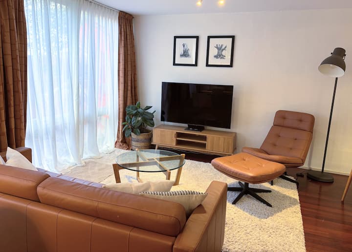 Urban Dreaming On St Kilda Rd | 2br | Free Parking - Melbourne