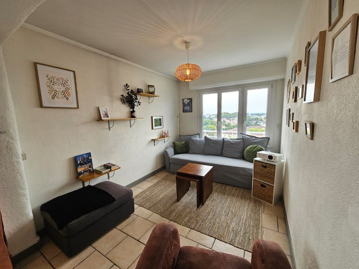 Spacieux T4 Tout Confort Vue Sur Bordeaux - Bordeaux