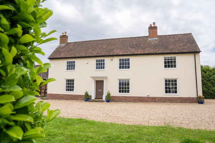 Wash Farmhouse, Hundon - Suffolk