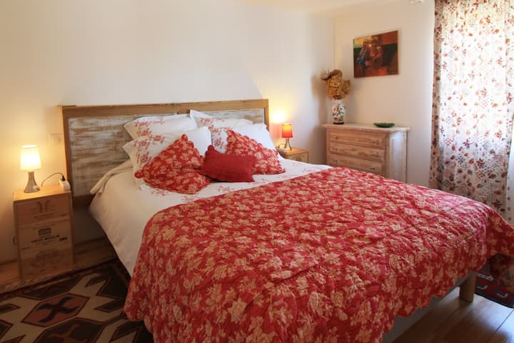 Chambre Fleurie Avec Entrée Indépendante - Chalonnes-sur-Loire