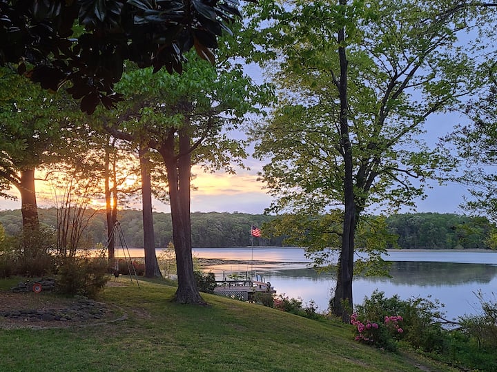 Waterfront 3br Home With Hot Tub - Widewater State Park, Stafford