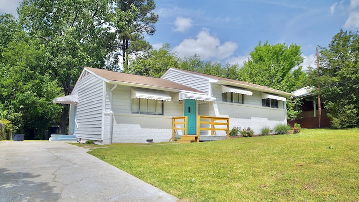 Cozy 6-guest Stay Near State University! - Raleigh, NC