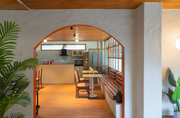 7 Suites Luxury Boutique Villa. Near Mall Road - Manali